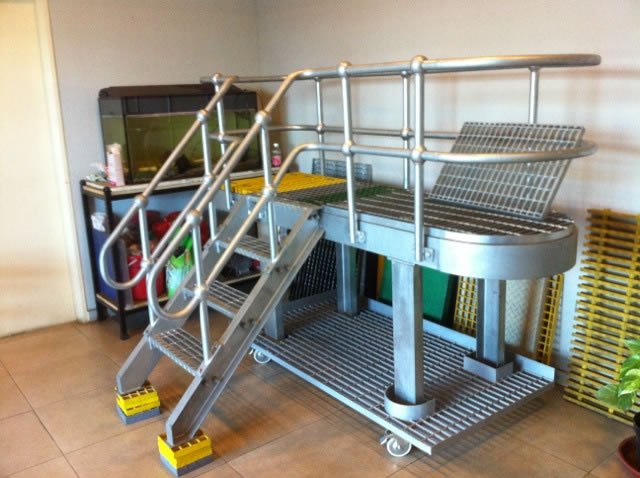 Aluminum Ladder Rung - Sin Hiap Chuan Hardware & Engineering Pte Ltd